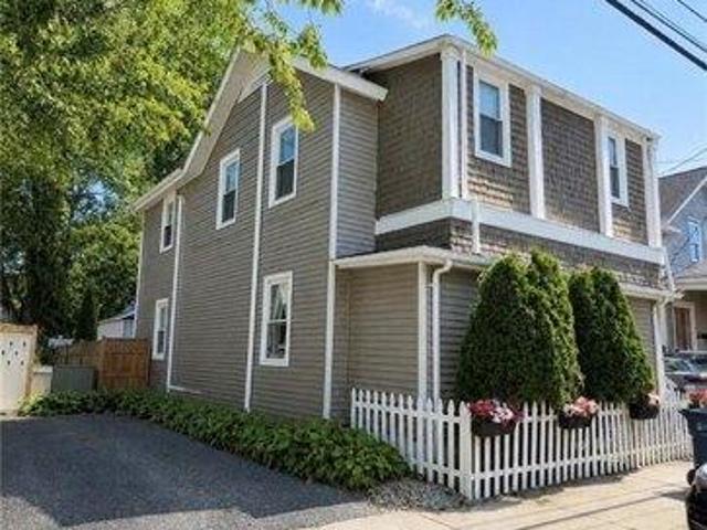 3 bedroom, Newport RI 02840 104540832