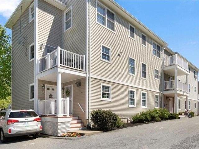3 bedroom, Newport RI 02840 104604660