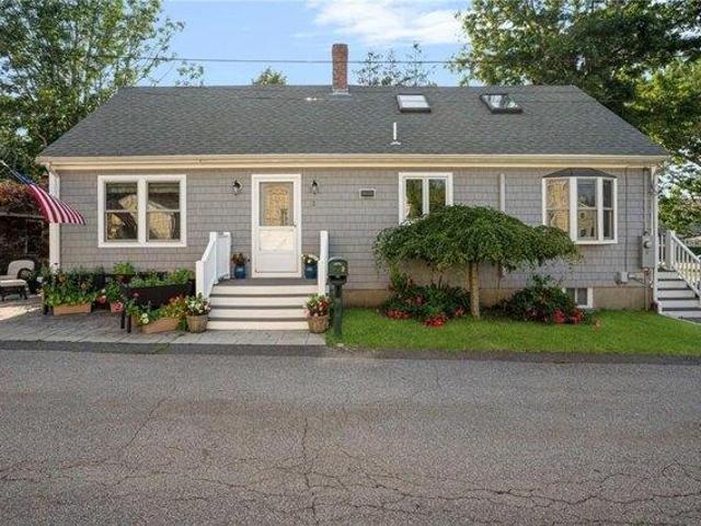 3 bedroom, Newport RI 02840 104946968