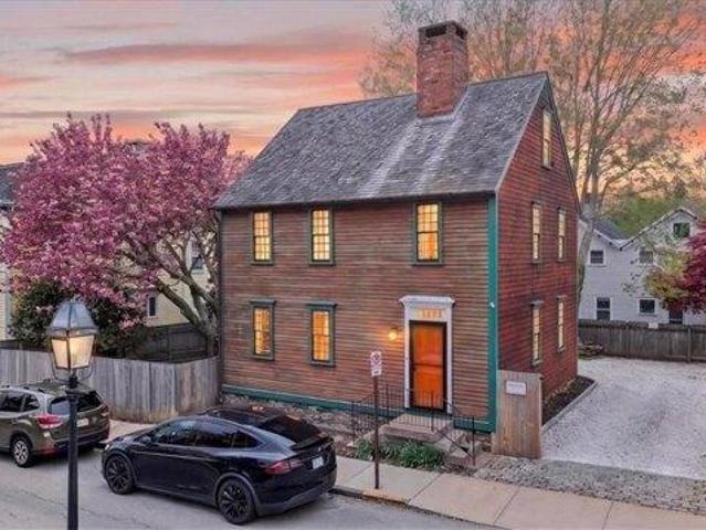 3 bedroom, Newport RI 02840 LS102959725