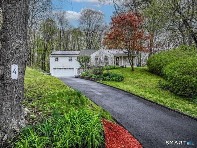 3 bedroom, Newtown CT 06470 102585942