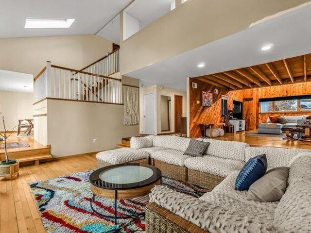 3 bedroom, Newtown CT 06470 103930292