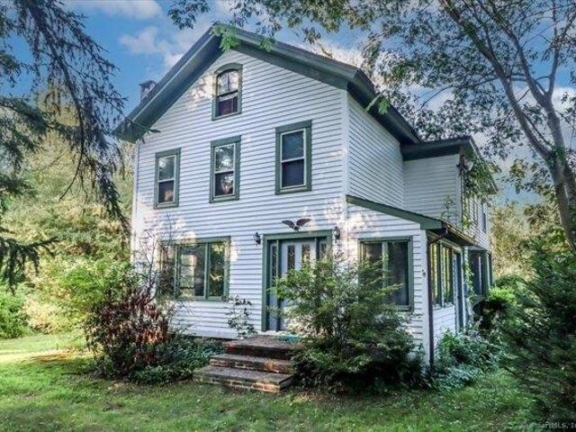 3 bedroom, Newtown CT 06470 LS103070990