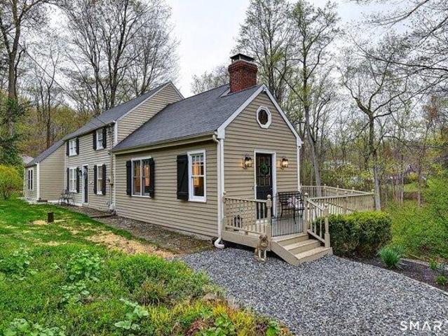 3 bedroom, Newtown CT 06482 LS101998452