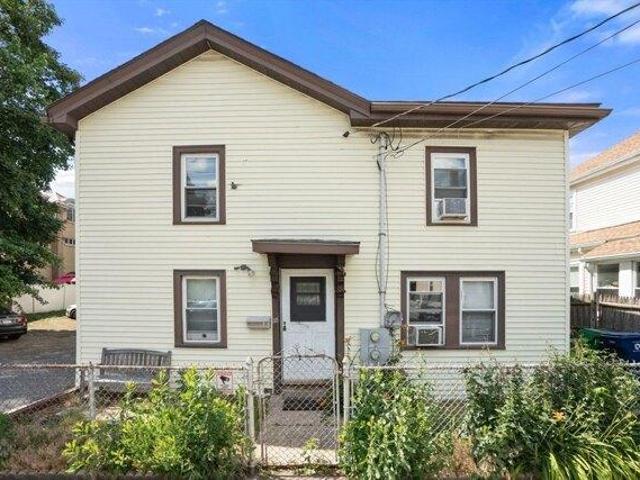 3 bedroom, Newton MA 02458 104716126