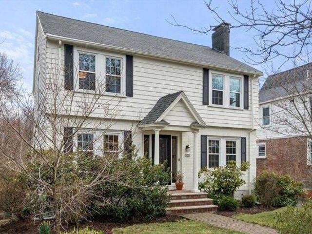 3 bedroom, Newton MA 02459 102342451