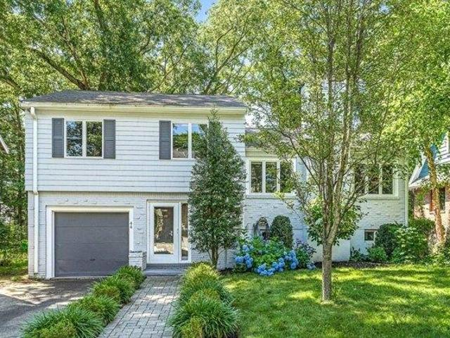 3 bedroom, Newton MA 02459 104835454