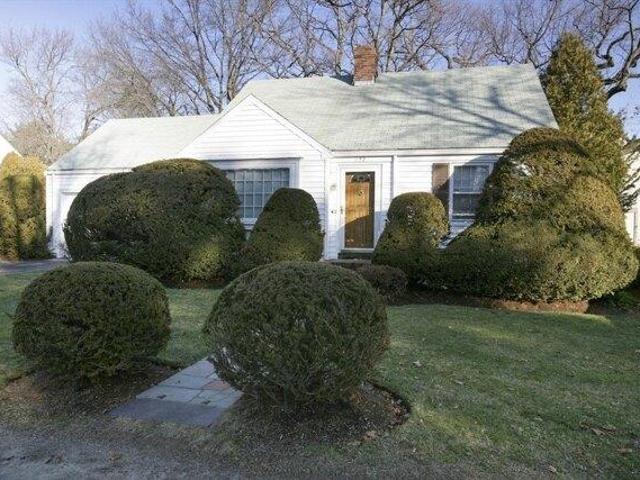 3 bedroom, Newton MA 02465 103016693