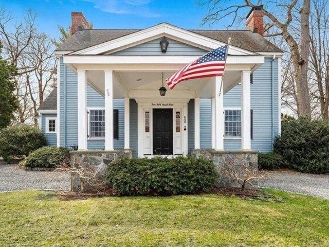 3 bedroom, Newton MA 02466 101748980