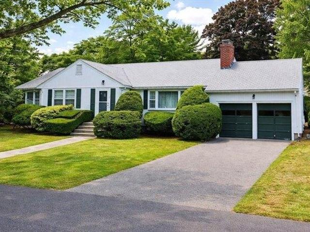 3 bedroom, Newton MA 02468 102669293