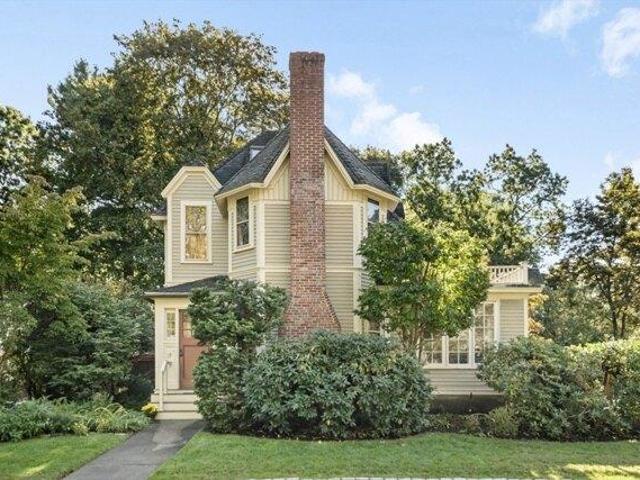 3 bedroom, Newton MA 02461 103160488