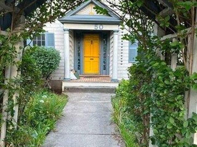 3 bedroom, Newton MA 02461 105109409