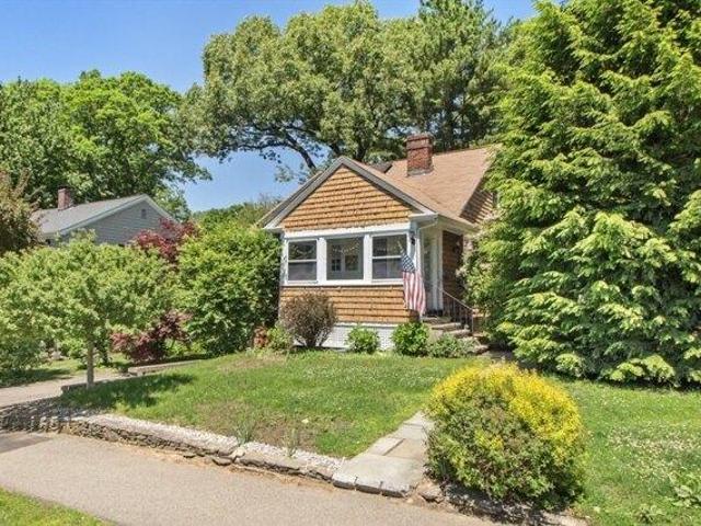3 bedroom, Needham MA 02492 103248422
