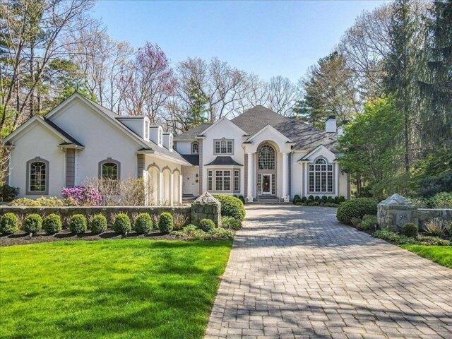 3 bedroom, Needham MA 02492 104834722
