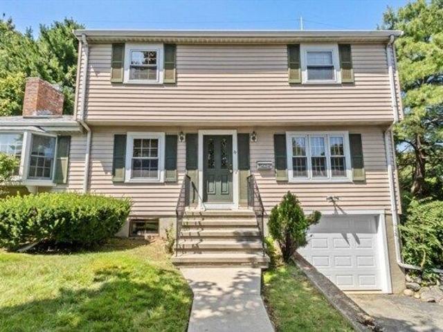3 bedroom, Needham MA 02492 105080196