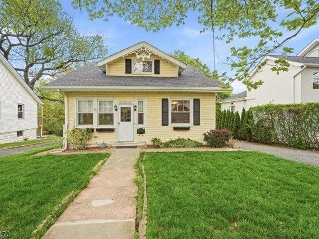 3 bedroom, Nutley NJ 07110 LS102801616