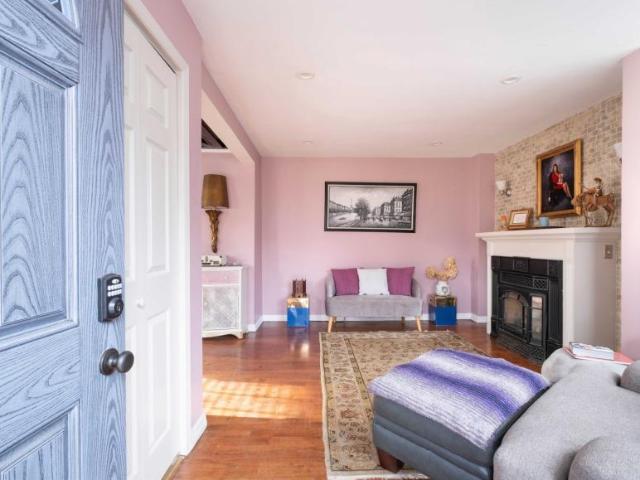 3 bedroom, NY NY 102245182