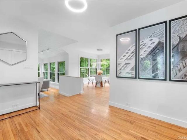3 bedroom, NY NY 102752852