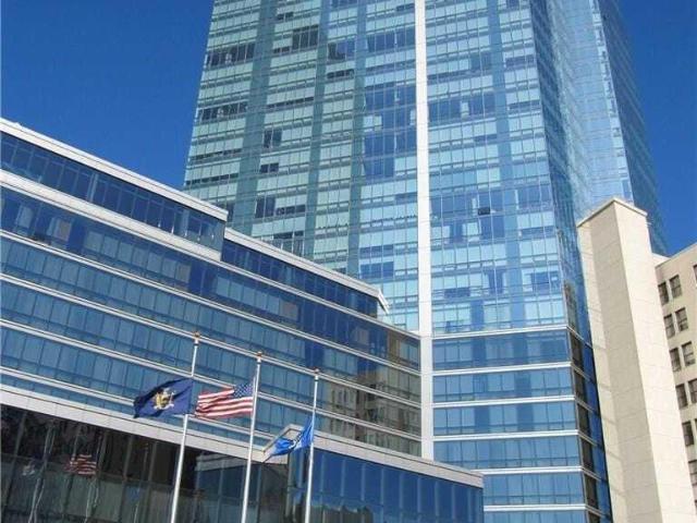 3 bedroom, NY NY 96285766