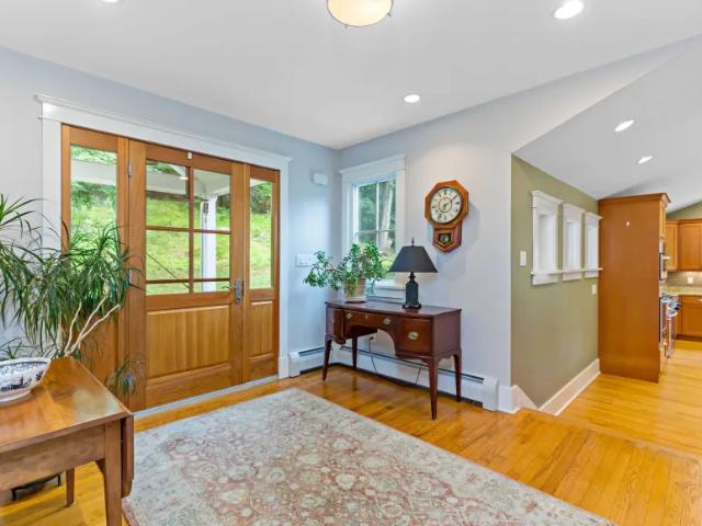 3 bedroom, NY NY LS102770942