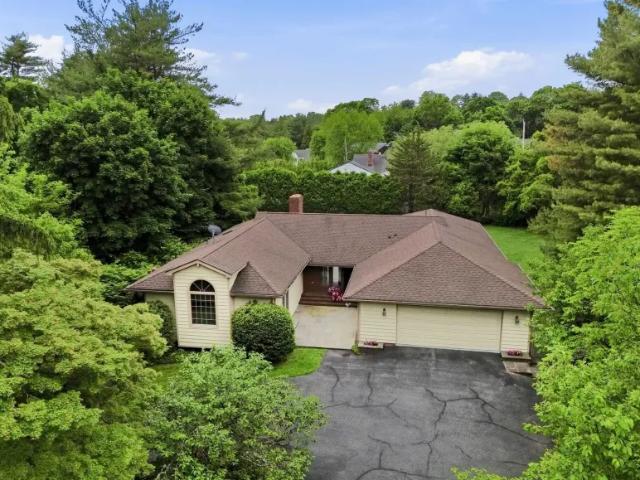 3 bedroom, NY NY LS102770950