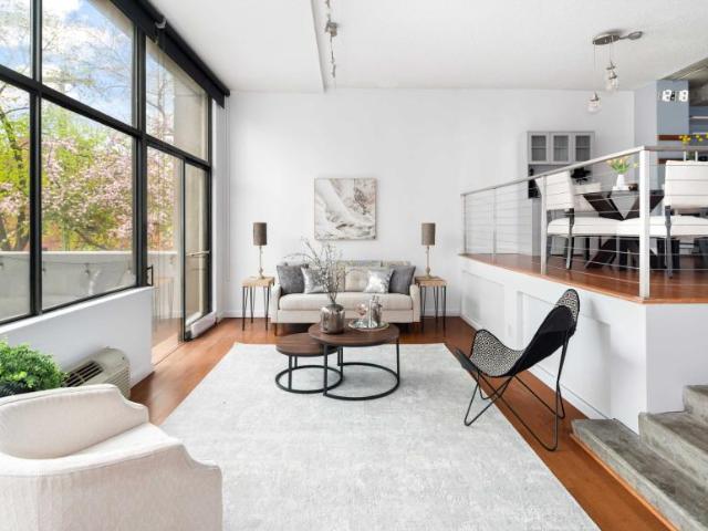 3 bedroom, NY NY LS102245326