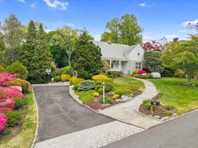 3 bedroom, NY NY LS102399962