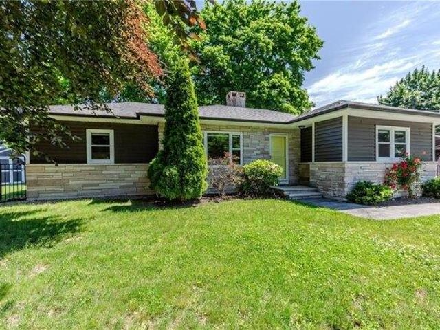 3 bedroom, Smithfield RI 02828 103495236