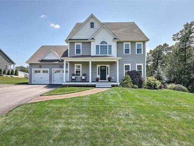 3 bedroom, Smithfield RI 02917 104720464