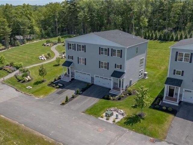 3 bedroom, Smithfield RI 02917 105116977