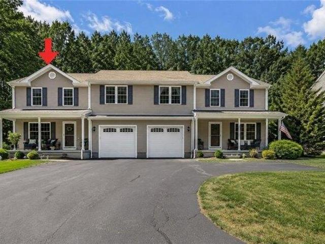 3 bedroom, Smithfield RI 02917 105159239