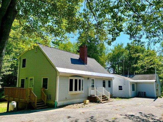 3 bedroom, Southwest Harbor ME 04679 105109238