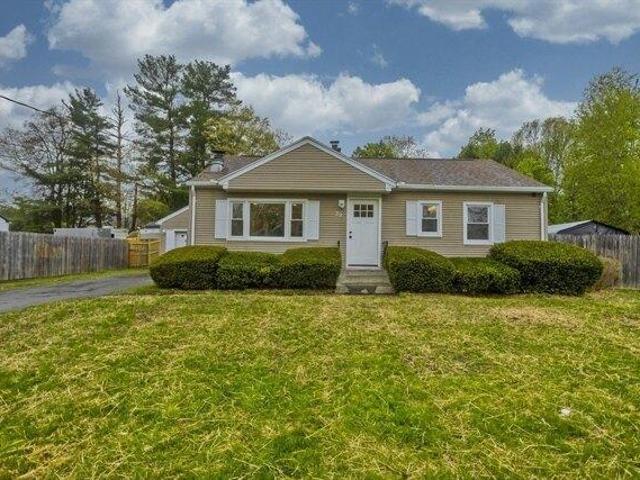 3 bedroom, Southwick MA 01077 LS102528182