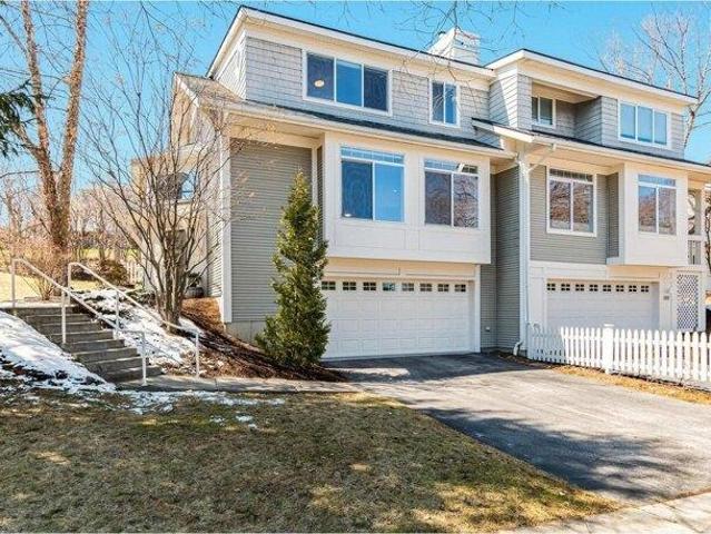 3 bedroom, South Burlington VT 05403 102285024