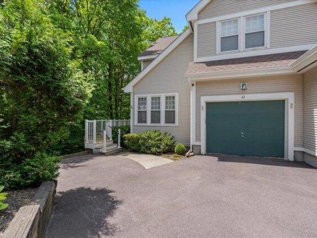 3 bedroom, South Burlington VT 05403 104407267