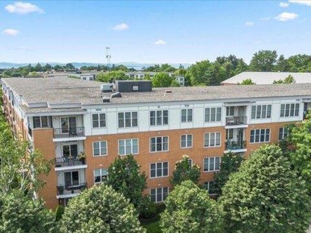 3 bedroom, South Burlington VT 05403 104787977
