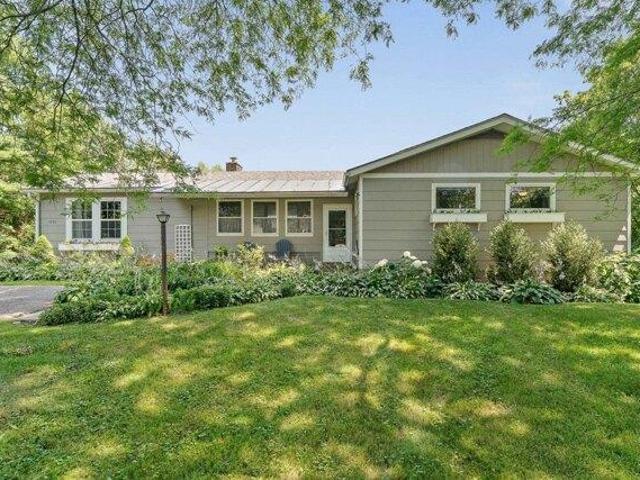 3 bedroom, South Burlington VT 05403 104790157