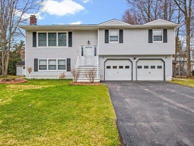 3 bedroom, South Burlington VT 05403 LS102282205