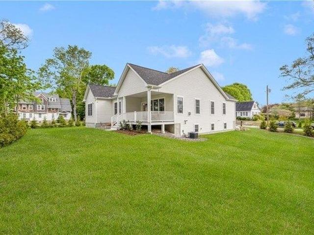 3 bedroom, South Kingstown RI 02879 103186750