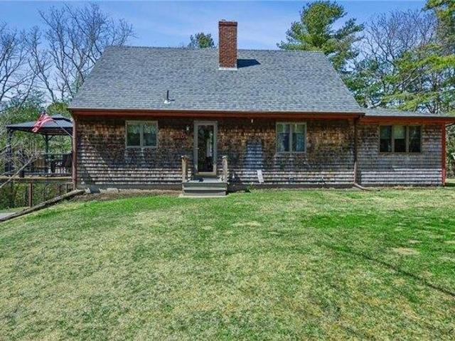 3 bedroom, South Kingstown RI 02879 104691374
