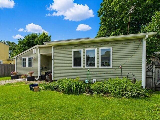 3 bedroom, South Kingstown RI 02879 104787878