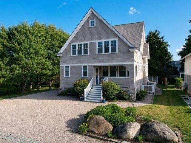 3 bedroom, South Kingstown RI 02879 104719093
