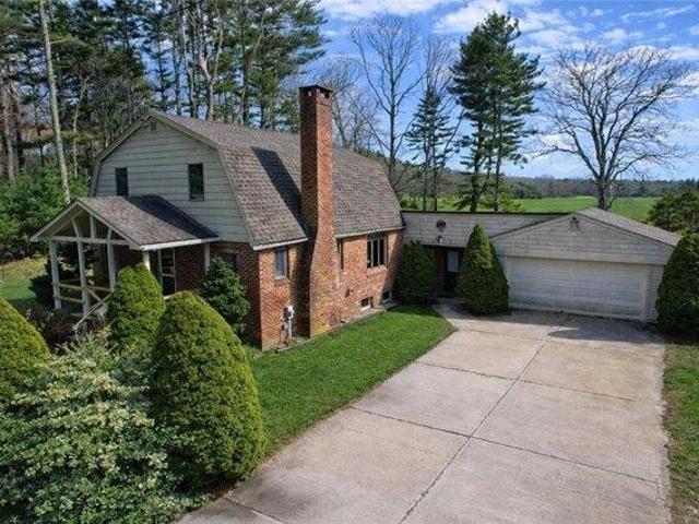 3 bedroom, South Kingstown RI 02892 102212109