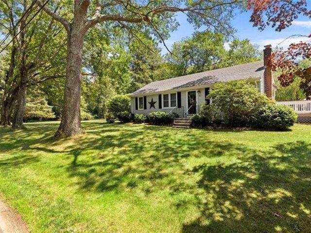 3 bedroom, South Kingstown RI 02892 104539191