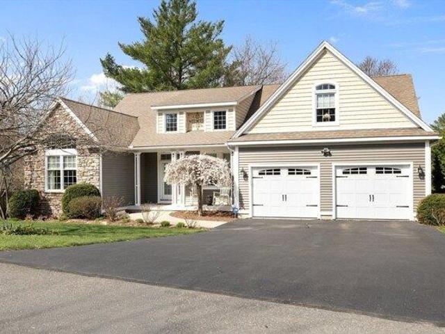 3 bedroom, South Hadley MA 01075 102593610