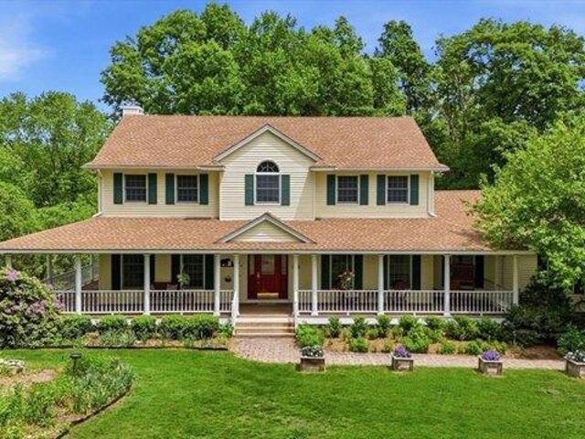 3 bedroom, South Hadley MA 01075 103069293