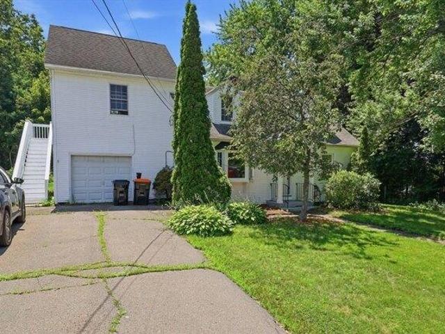 3 bedroom, South Hadley MA 01075 104538916