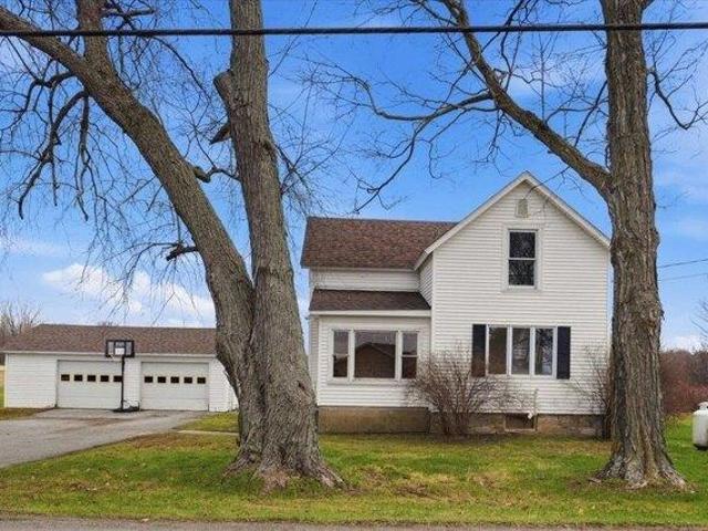 3 bedroom, South Hero VT 05486 102064414