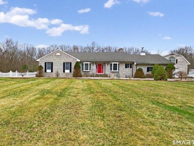 3 bedroom, South Windsor CT 06074 104759663