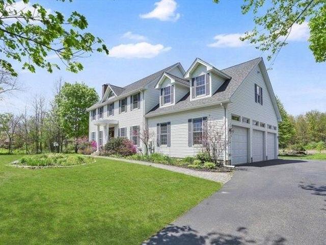 3 bedroom, Southampton MA 01073 LS103035828